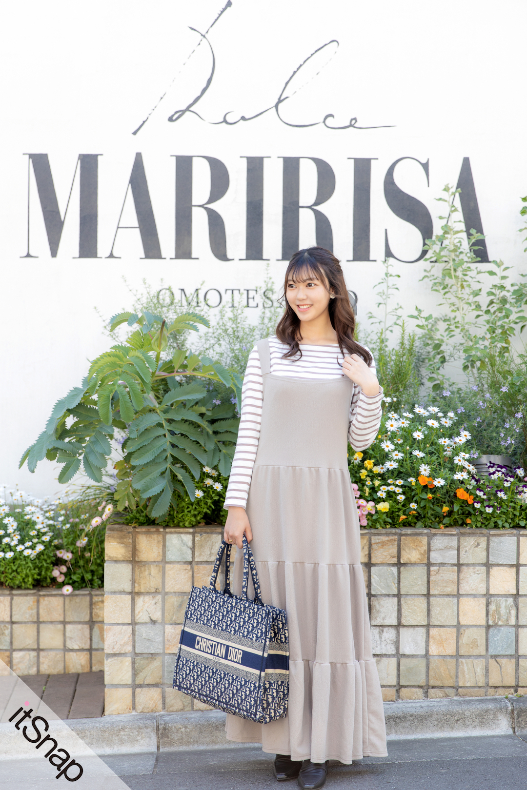 GRLトップス×DHOLICワンピの itなプチプラ服で今どき仕上げ♪[大竹香乃]のコーディネート｜itSnap（イットスナップ）